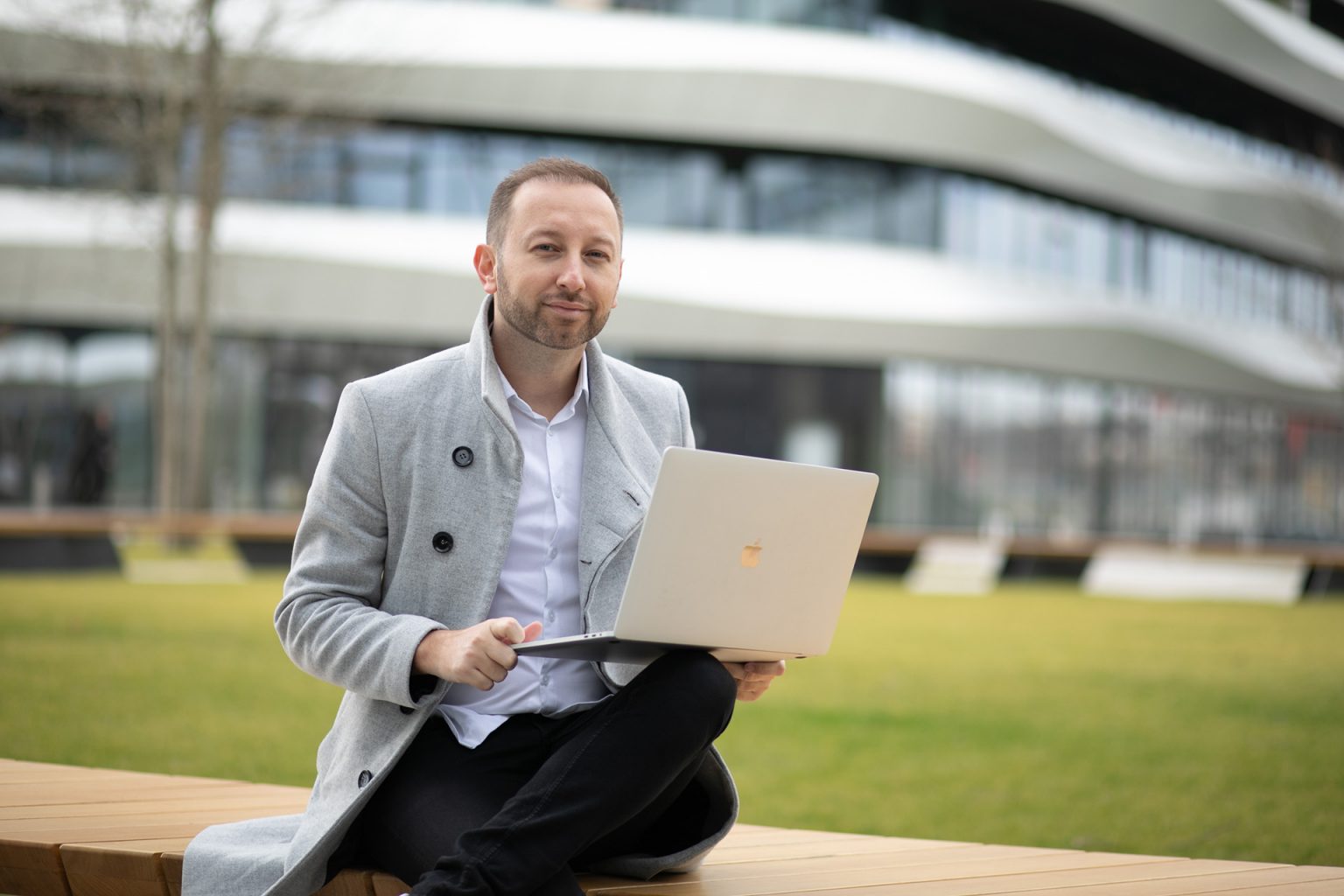 O meni - Milan Maglov